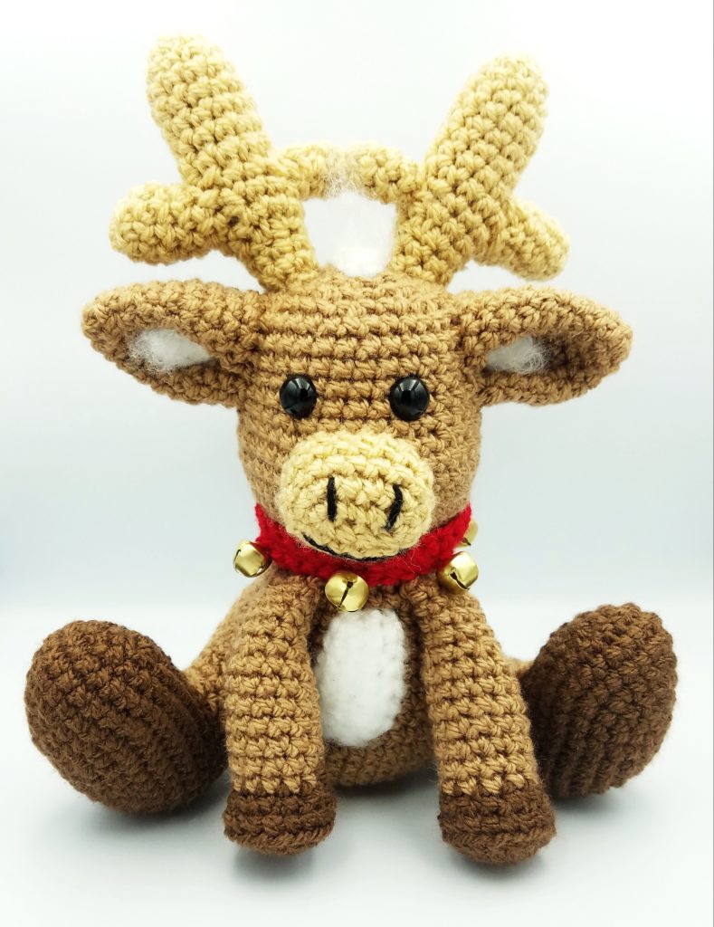 Chris - the Christmas Caribou - Cafe del Craft